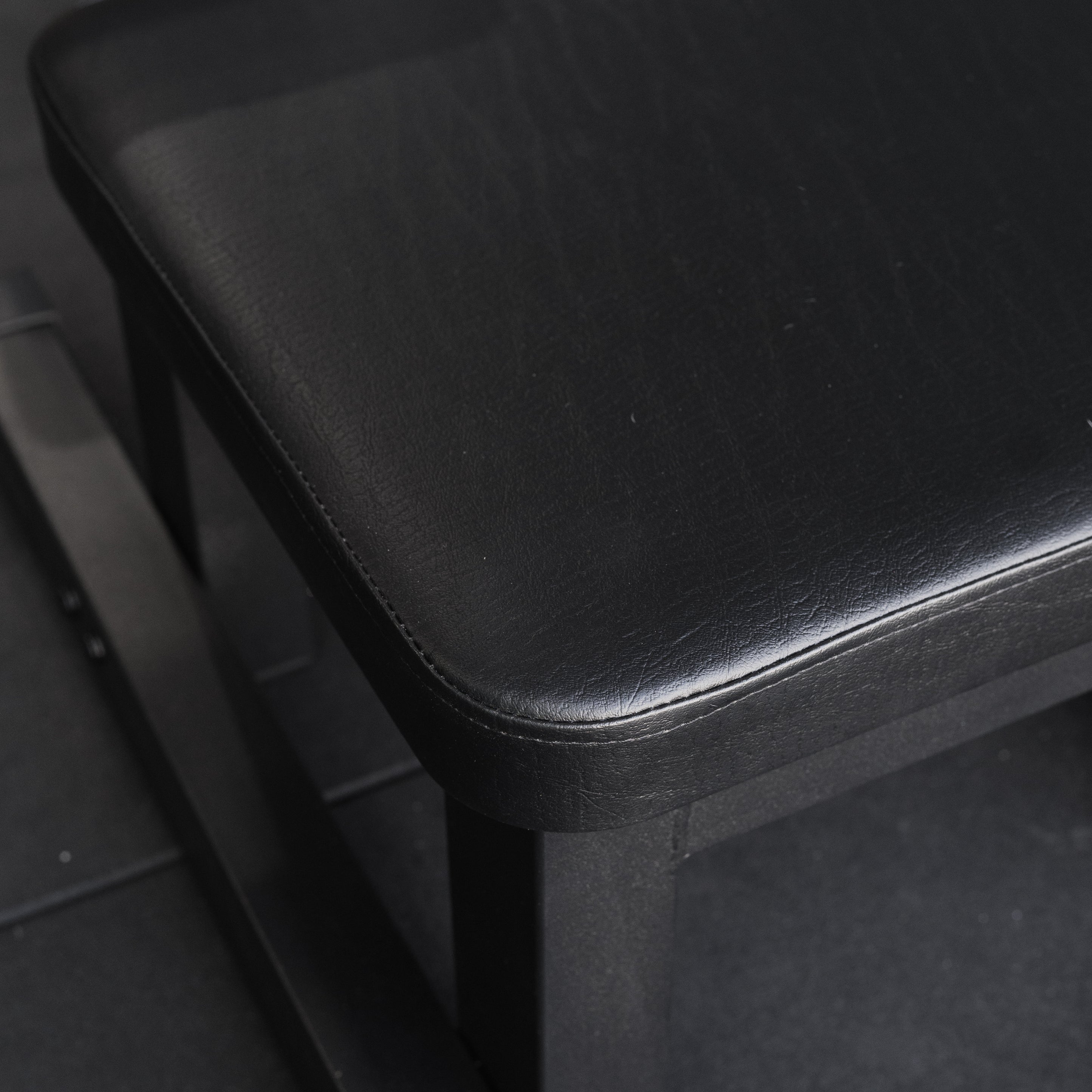 Nordic Hamstring Curl Machine – ChasingBetter WOD Supplies